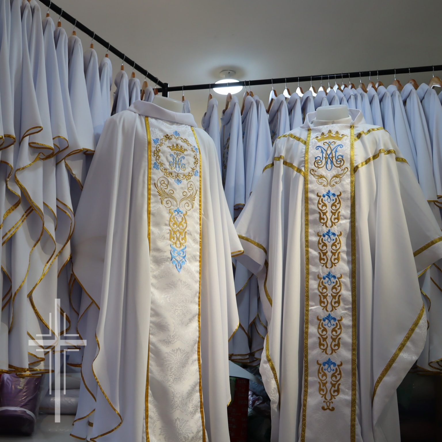 Home - Apostle's Vestments Tailoring